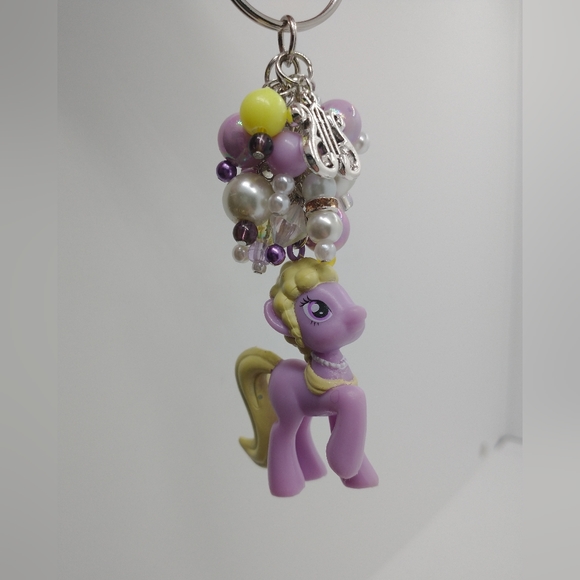 My Little Pony | Accessories | Lyrica Lilac My Little Pony Purse Charm ...
